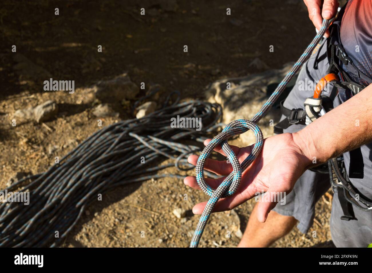 Safety knot hi-res stock photography and images - Alamy