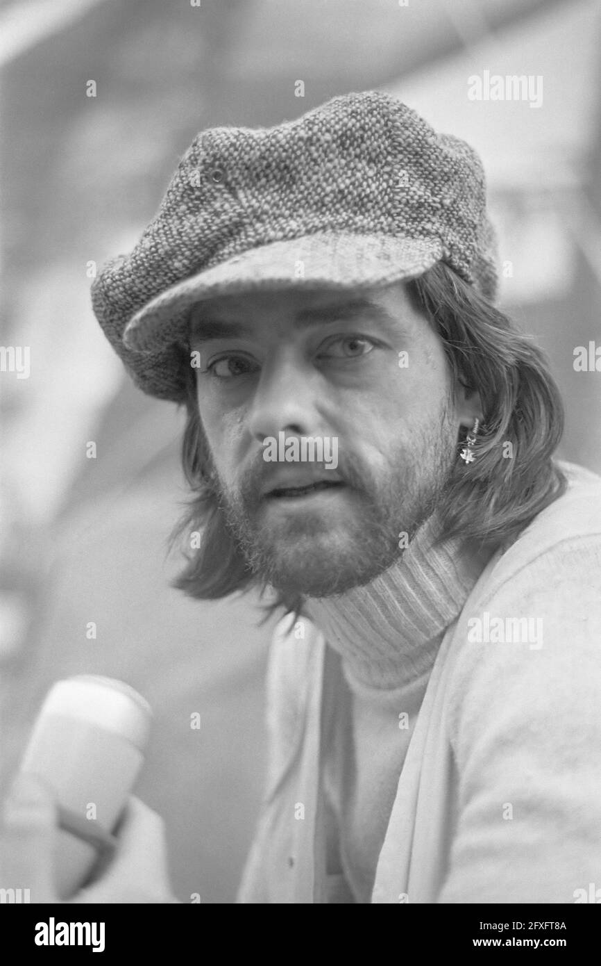 Ulay hi-res stock photography and images - Alamy