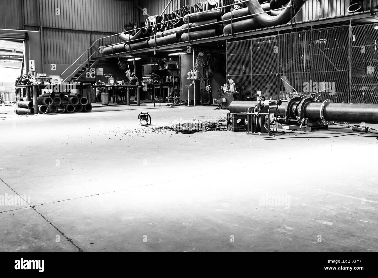 Steel fabrication workers Black and White Stock Photos & Images - Alamy