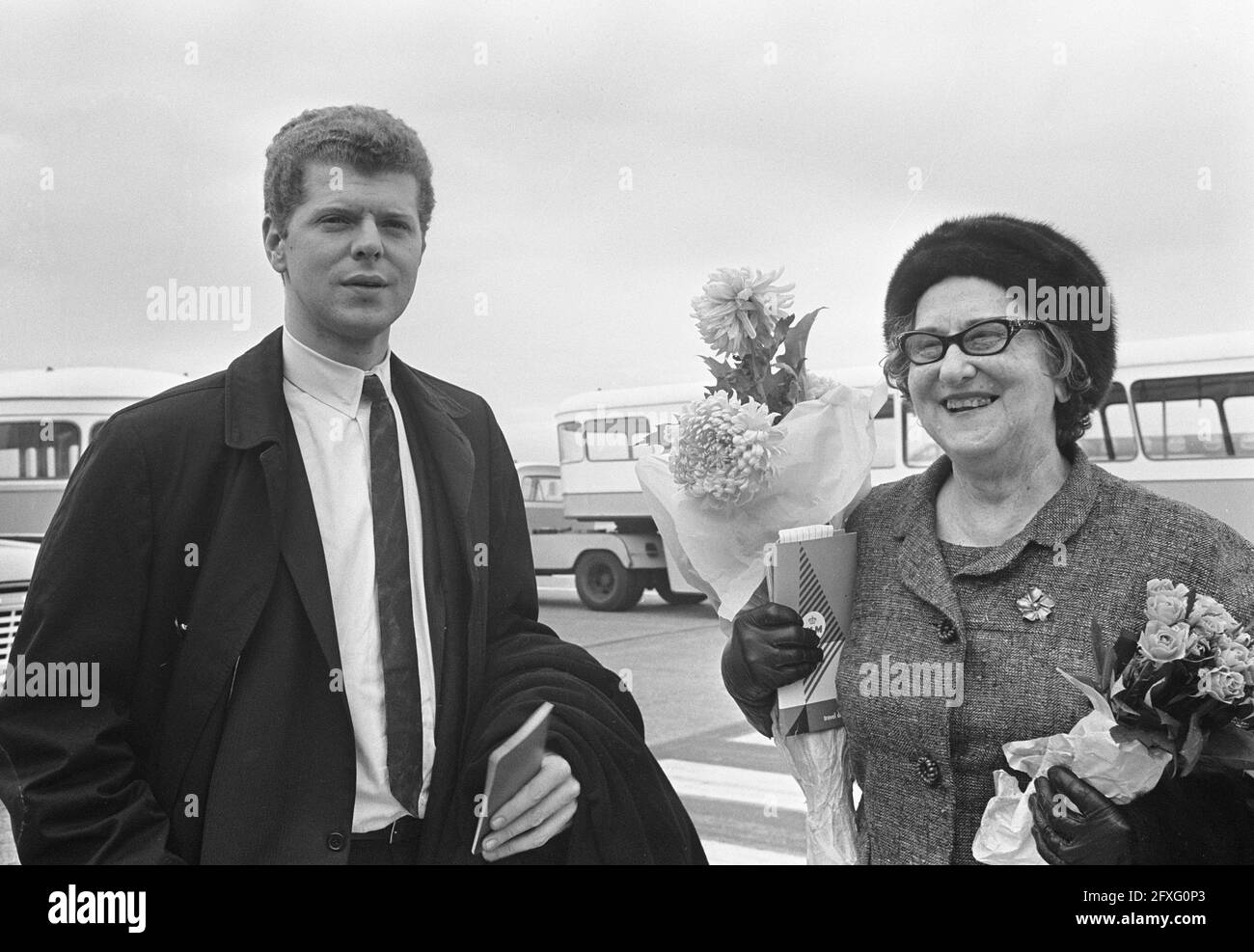 Van cliburn hi-res stock photography and images - Alamy