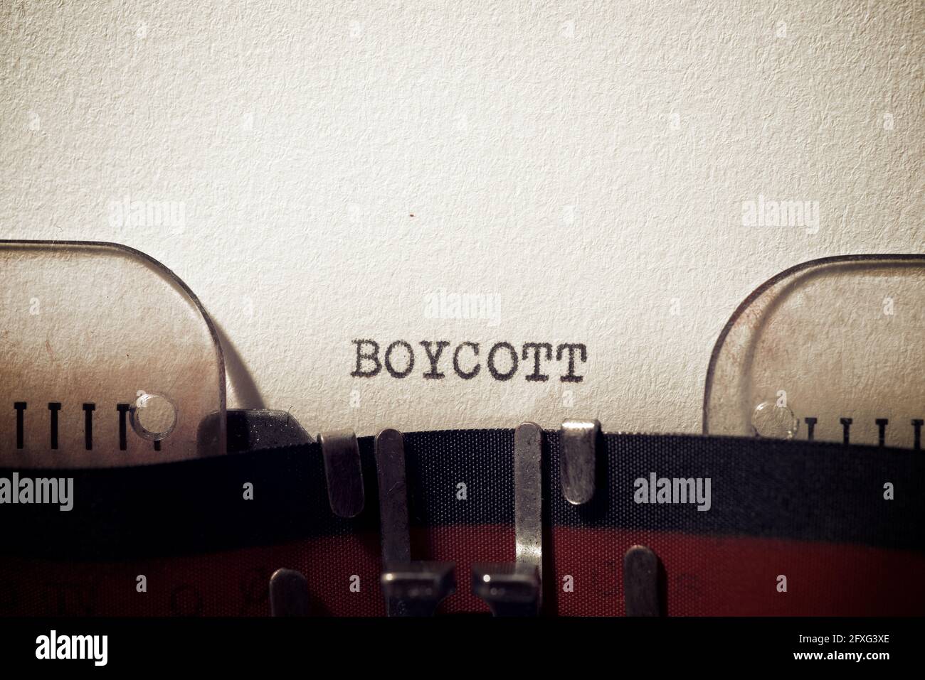 Boycott word written with a typewriter Stock Photo - Alamy