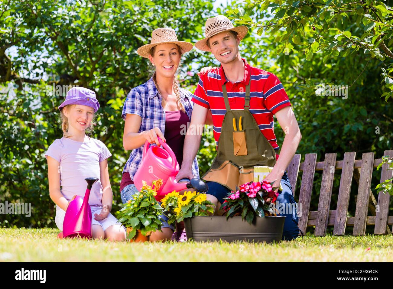 Dad and child gardening hi-res stock photography and images - Alamy