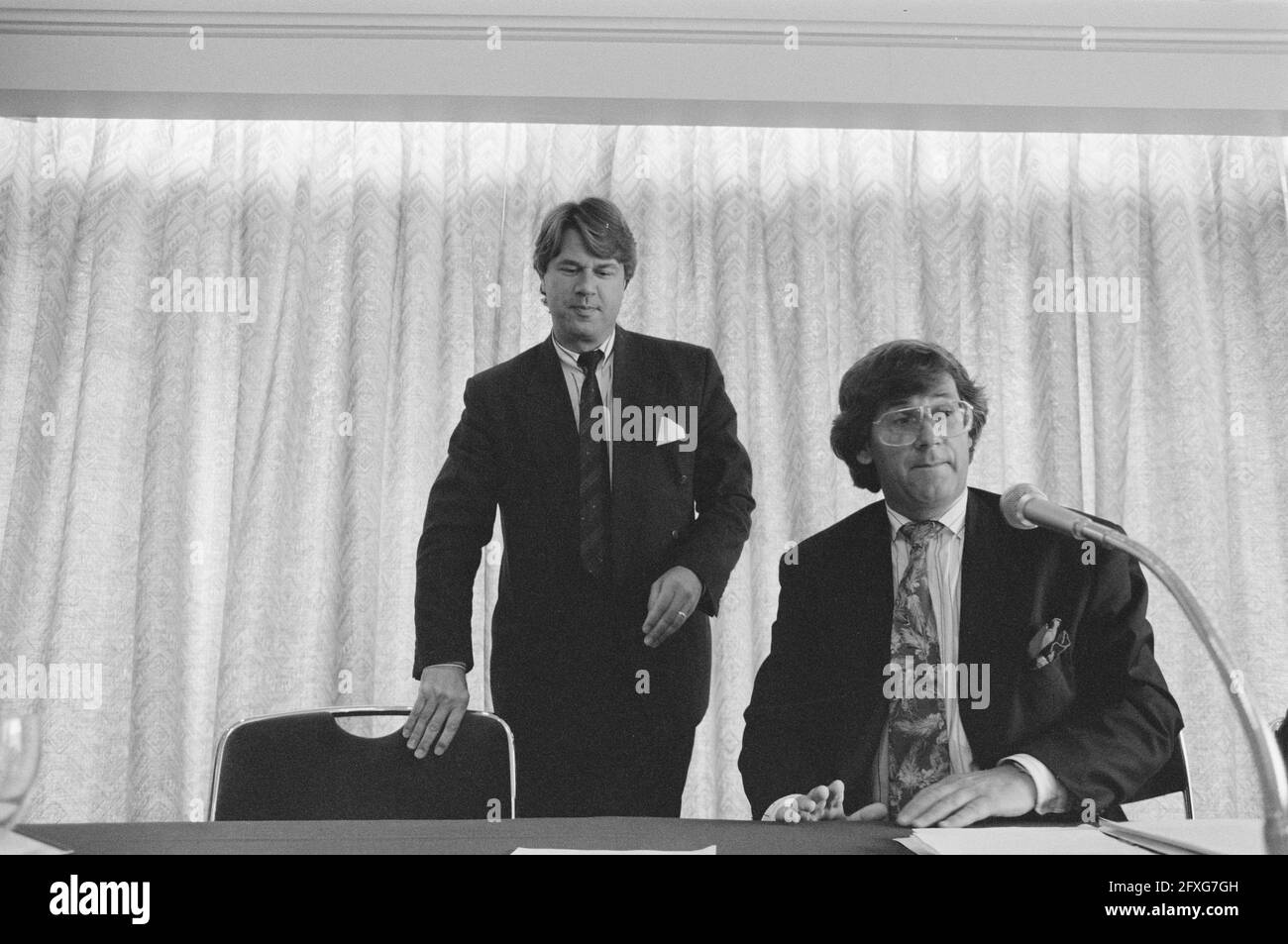 Pocket telexes text lite hi-res stock photography and images - Alamy