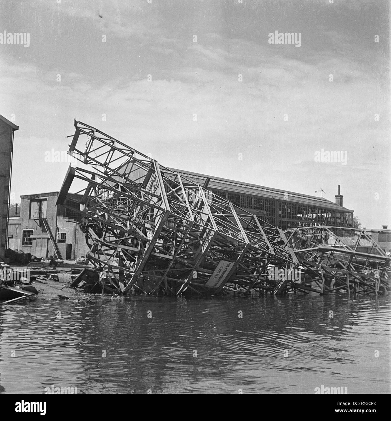 Destroyed lift crane, May 1945, ports, second world war, The ...
