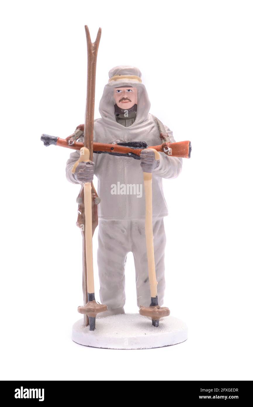 Tin Soldier sniper skier isolated on white Stock Photo - Alamy