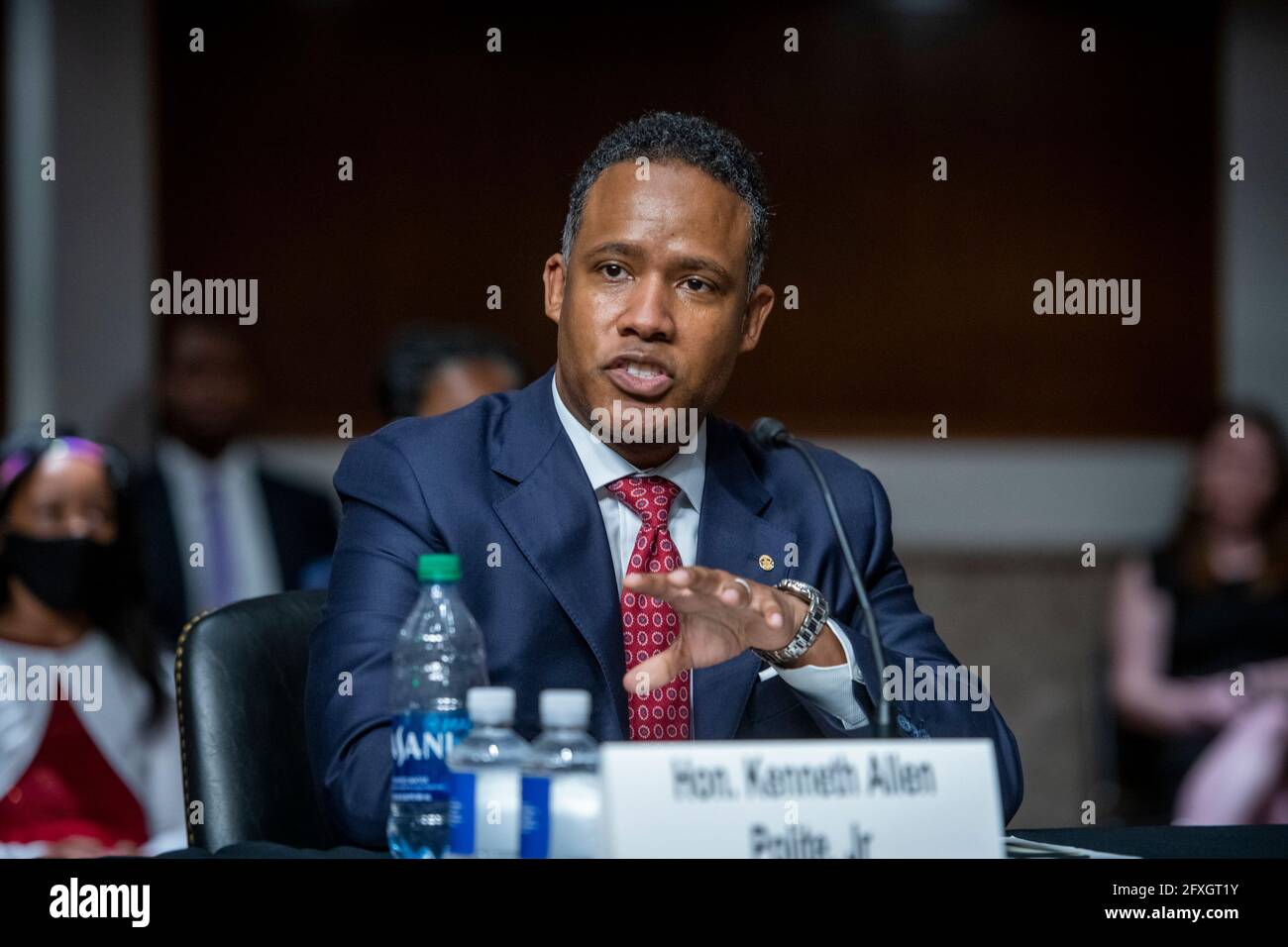 Kenneth a polite, jr hi-res stock photography and images - Alamy