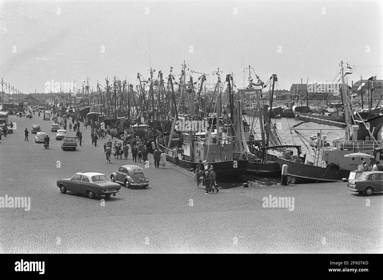 Flag Day in Scheveningen, 20 May 1967, Flag Day, The Netherlands, 20th ...