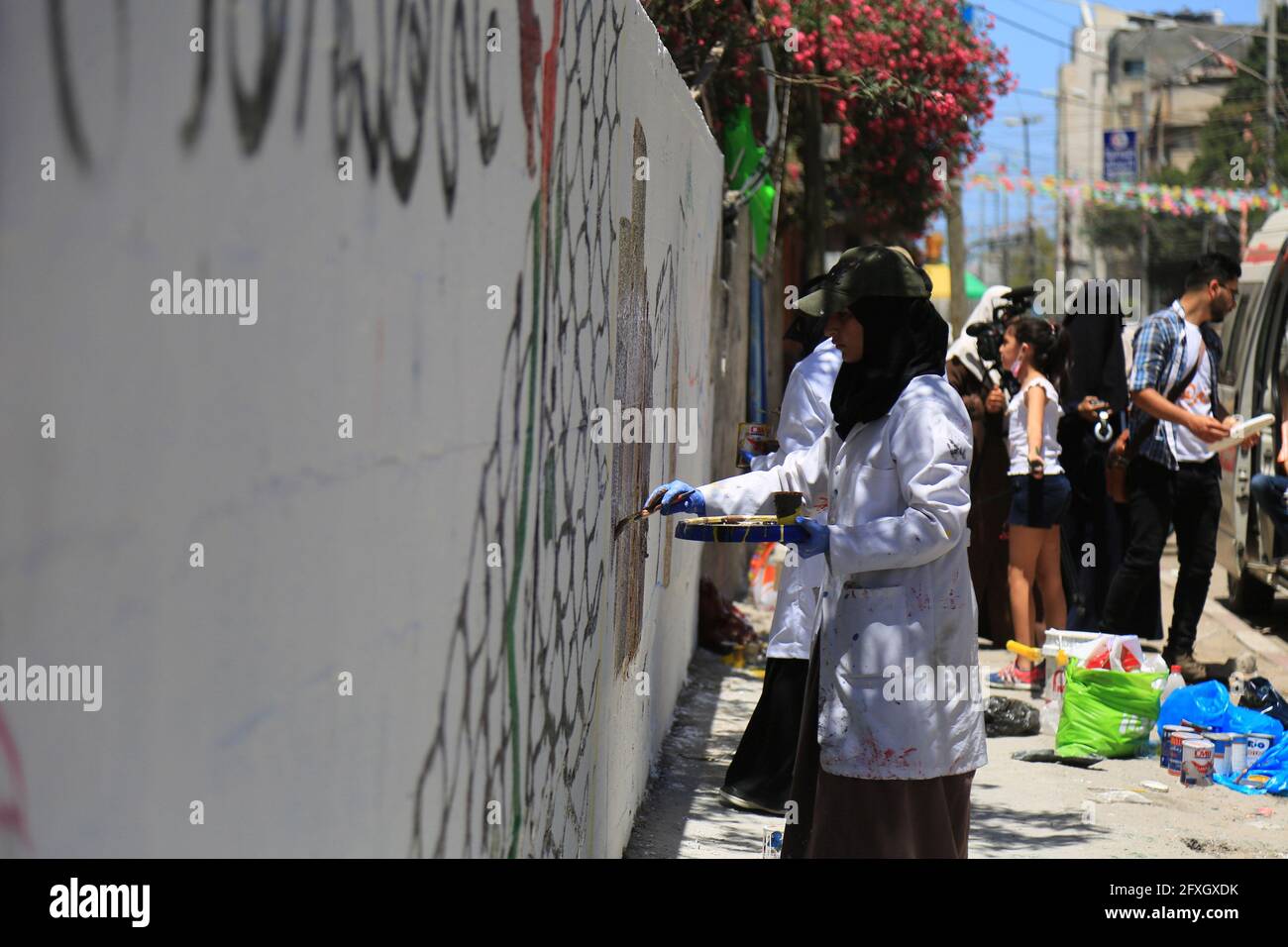 Gaza city, The Gaza Strip, Palestine. 26th May, 2021. Palestinian ...