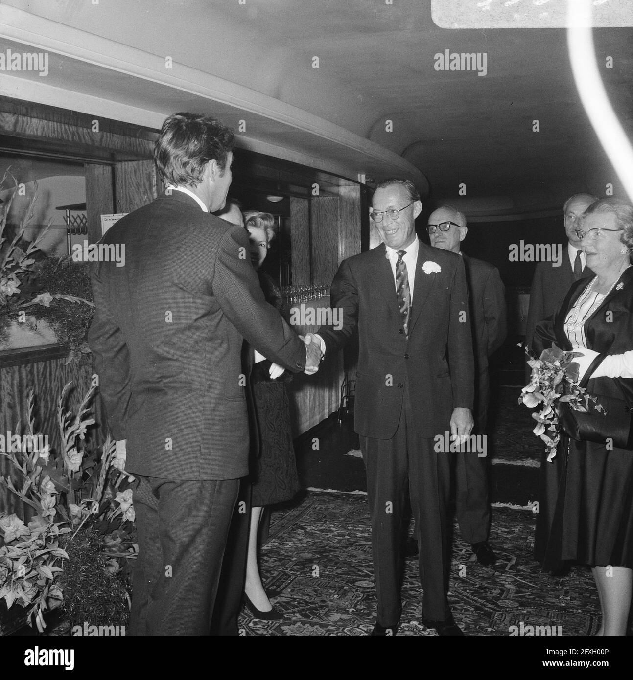 Elsa lioness born free hi-res stock photography and images - Alamy