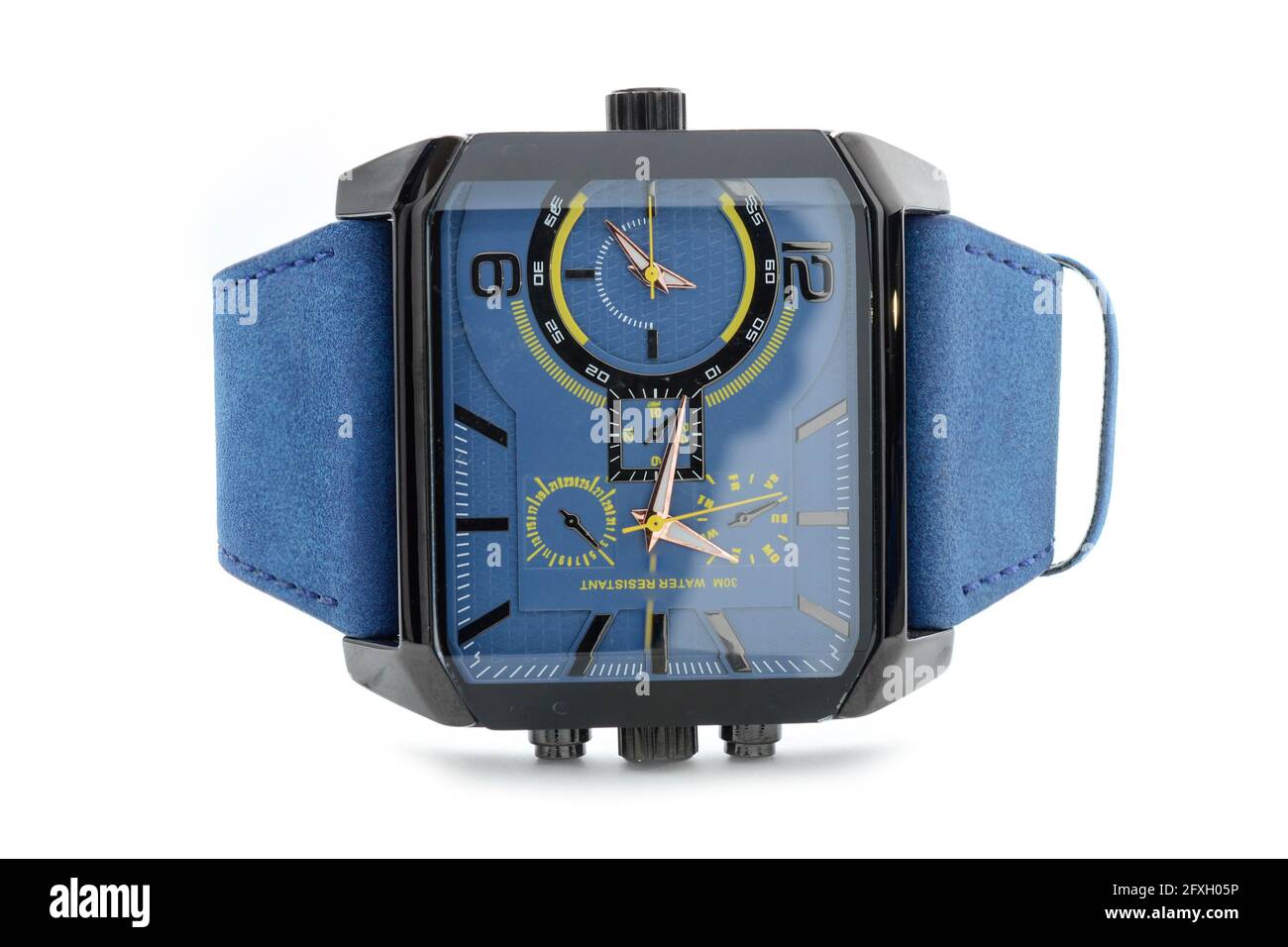 Mens gold watch Cut Out Stock Images & Pictures - Alamy