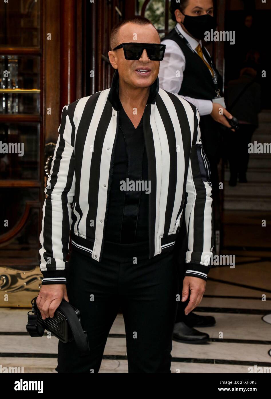 Julien Macdonald attends the 'Here Come The Boys' press night at the ...