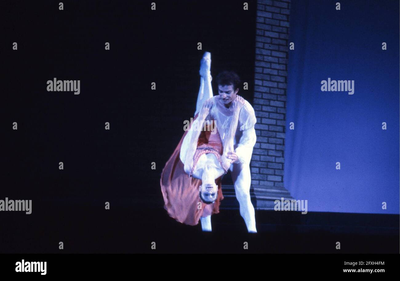 Theatre year 1981 hi-res stock photography and images - Alamy