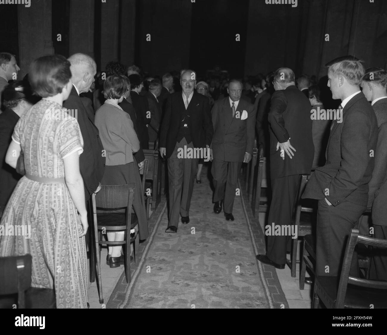 Farewell reception of Professor P.Geyl in Utrecht, May 31, 1958 ...