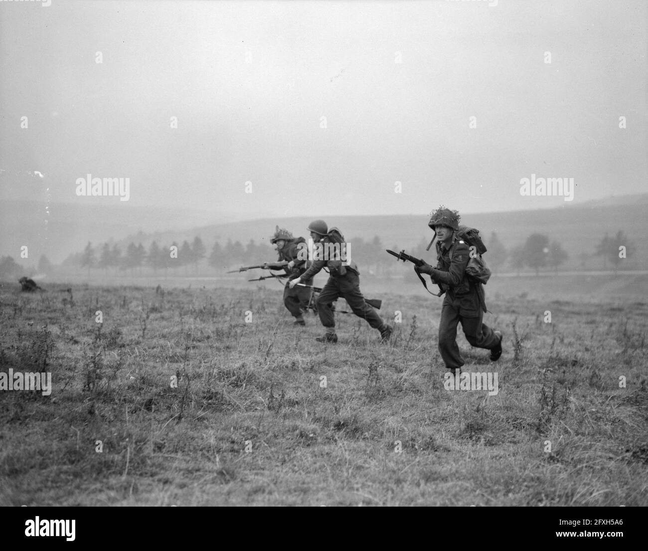 Vogelsang (West Germany). Army exercises 32nd regiment. Infantry ...
