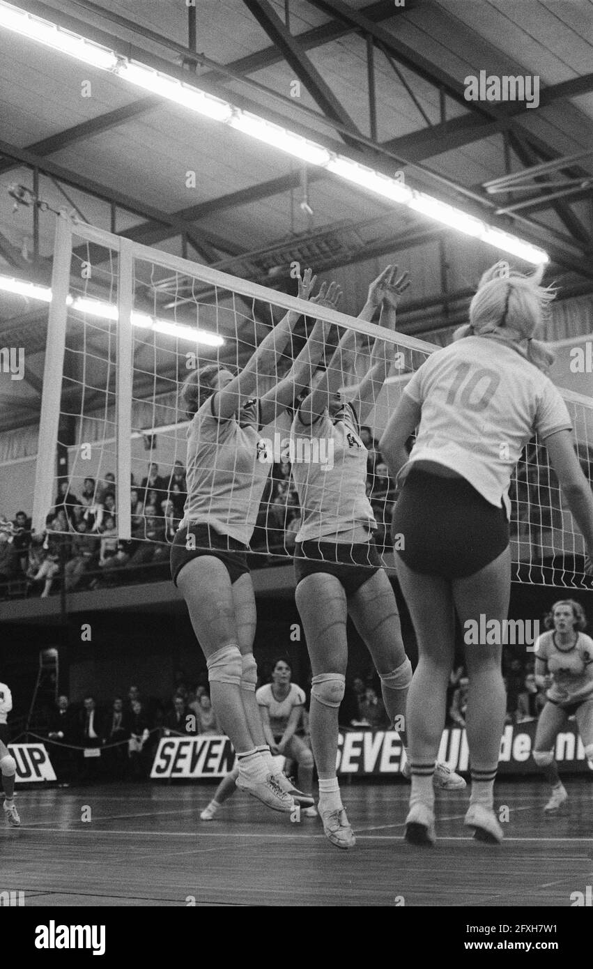 Volleyball haag 68 v gts hi-res stock photography and images - Alamy
