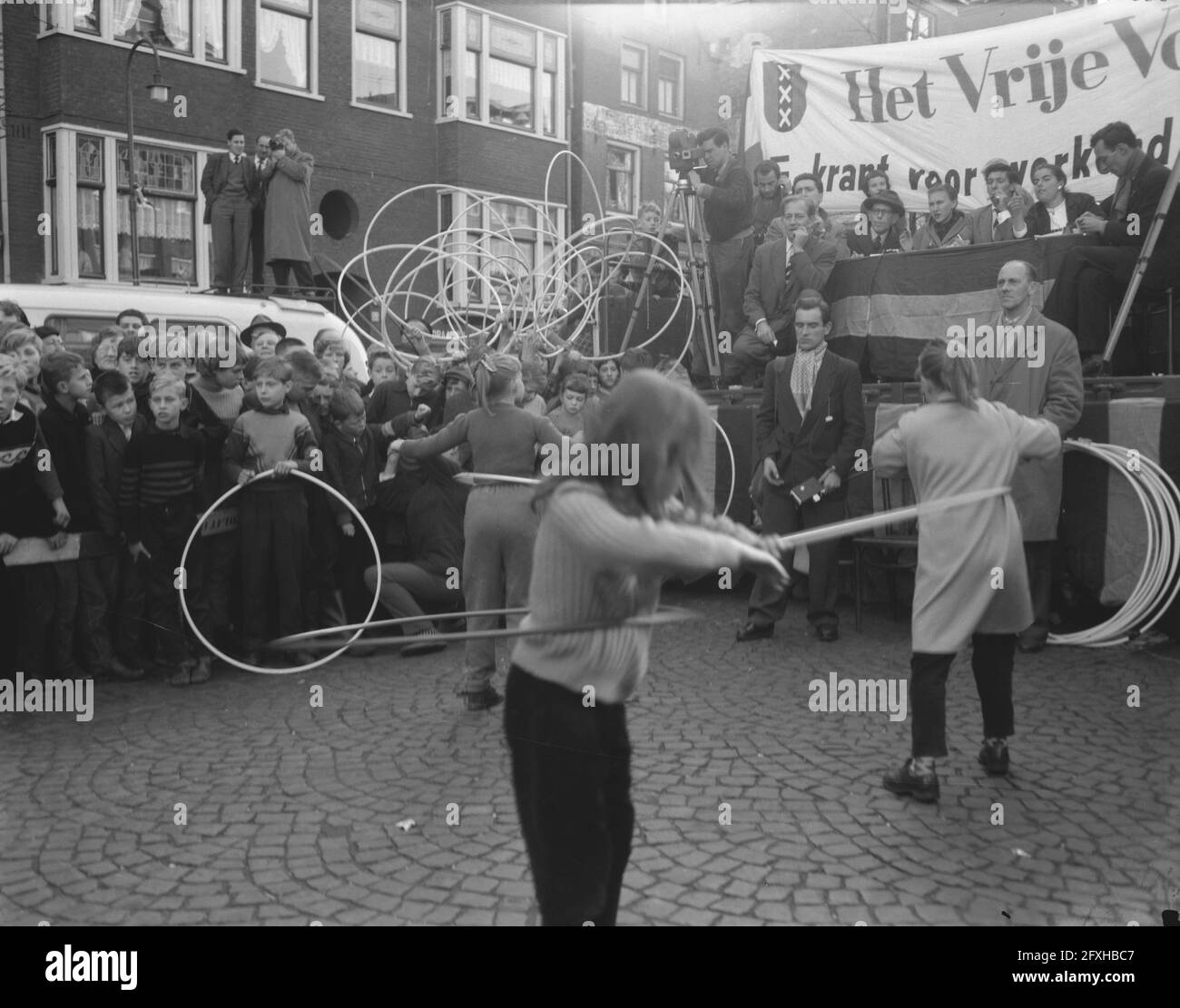 Hula hoop championships hi-res stock photography and images - Alamy