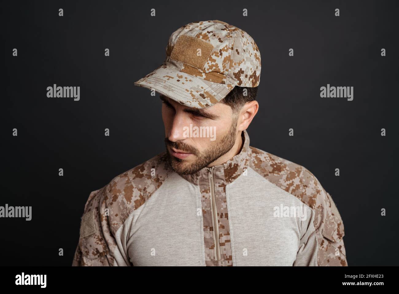 Young soldier thinking hi-res stock photography and images - Alamy