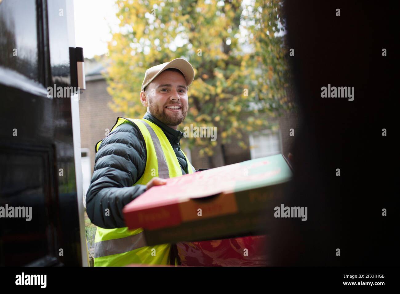 Pizza delivery door hi-res stock photography and images - Alamy