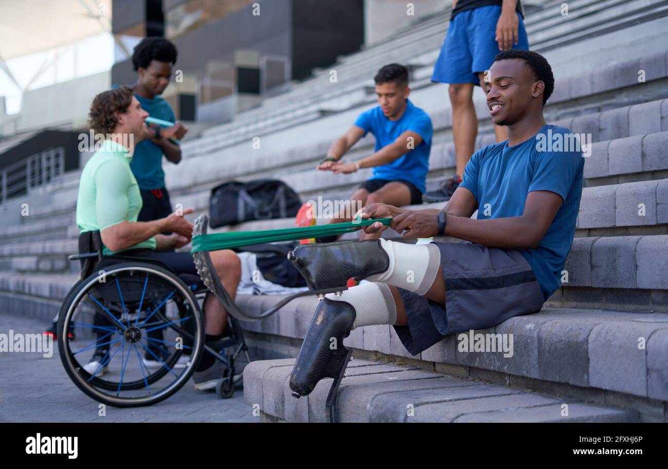 Male amputee hi-res stock photography and images - Alamy