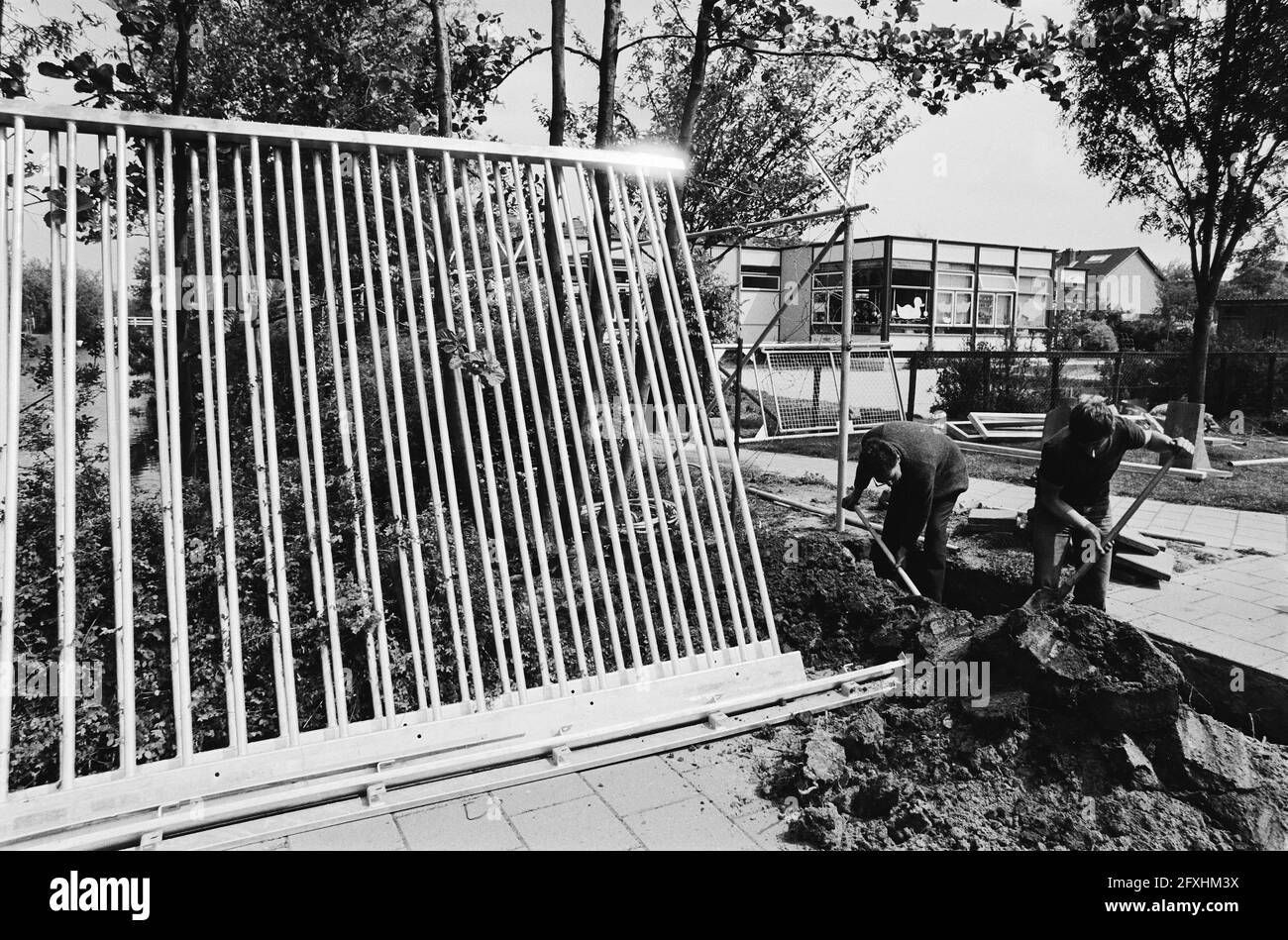 Cordoning Black and White Stock Photos & Images - Alamy