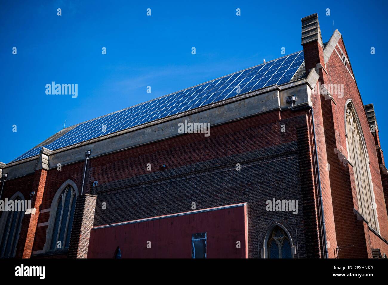 Solar panels church roof hi-res stock photography and images - Alamy