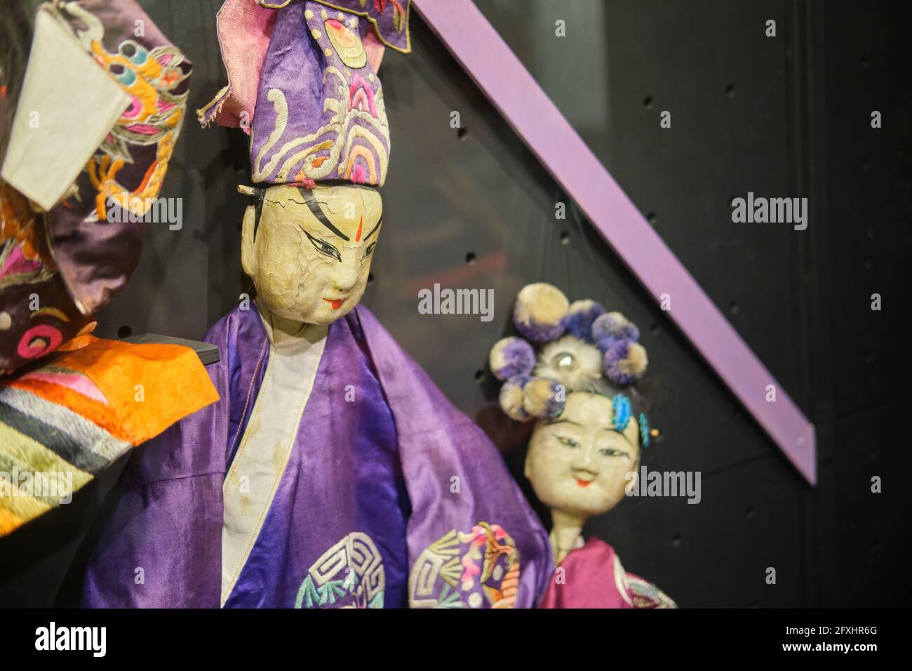 Marionette puppet china chinese hi-res stock photography and images - Alamy
