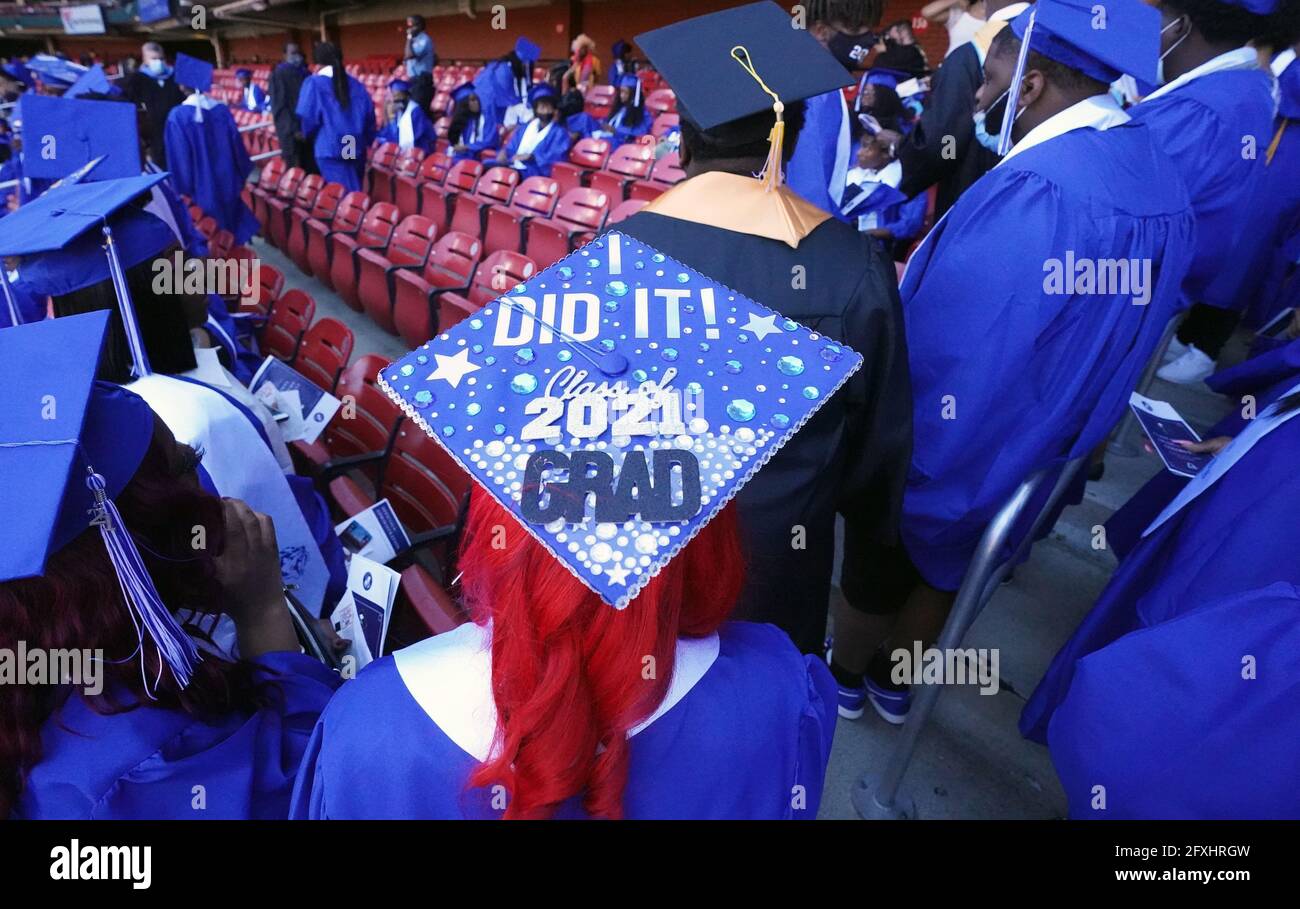A graduating senior from Vashon High School has a message on her cap ...