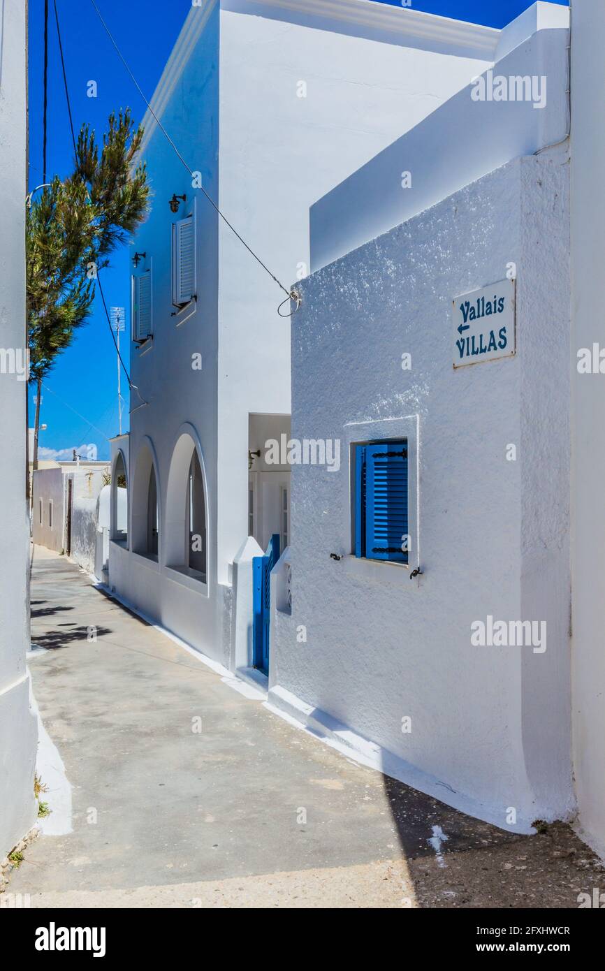 Santorini sign hi-res stock photography and images - Alamy