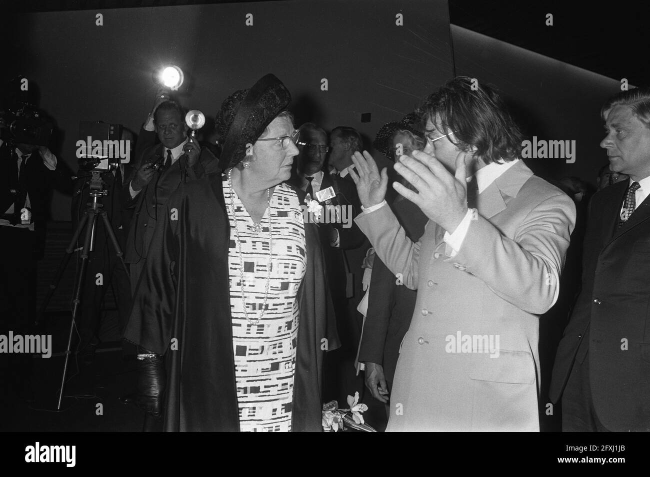 Artist karel appel hi-res stock photography and images - Alamy