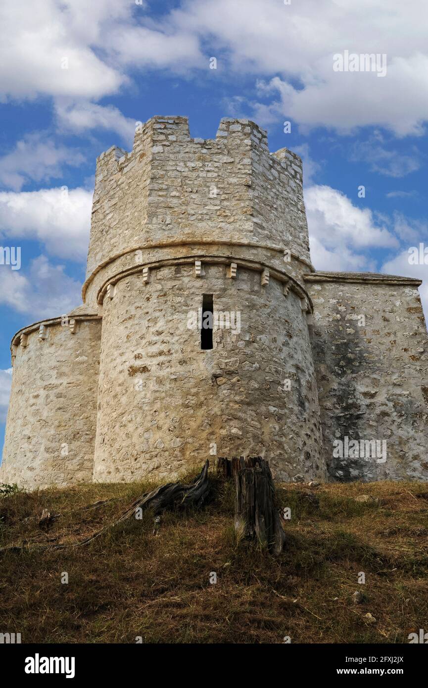 Church founded 1000s ad hi-res stock photography and images - Alamy