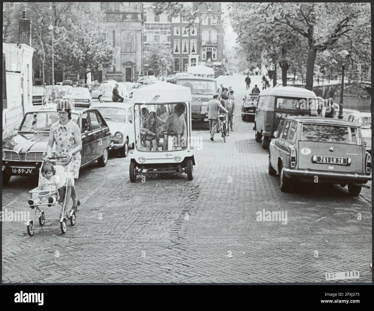 Whitecarts hi-res stock photography and images - Alamy