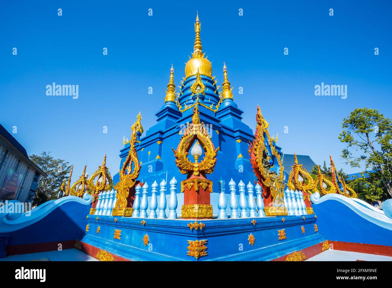 Beautiful of blue temple Wat Rong Sua Ten the amazing temple at ...