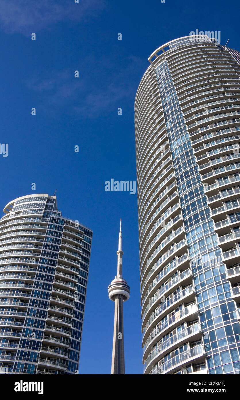 Tallest skywalk hi-res stock photography and images - Alamy