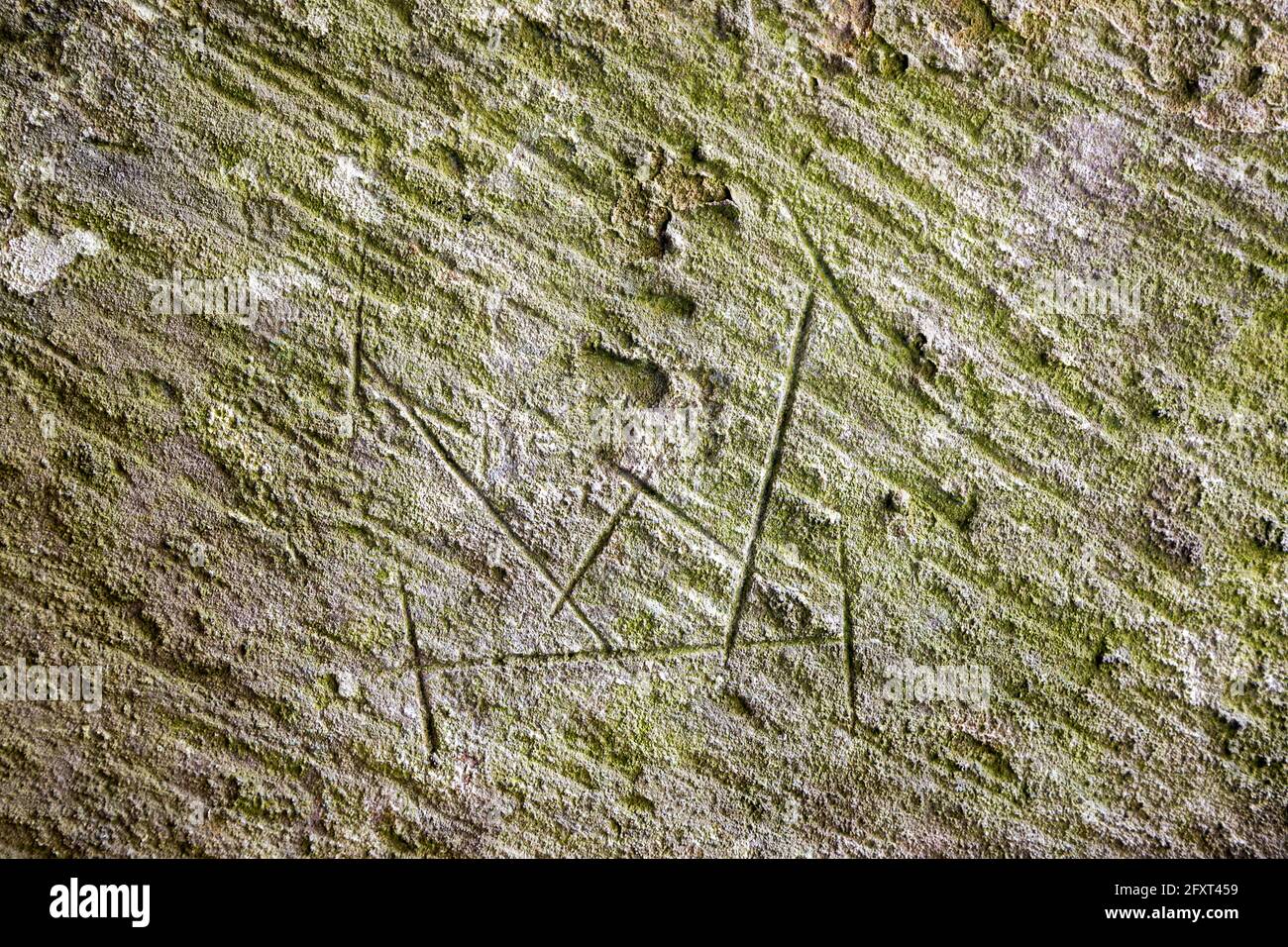 Mason's mark in stone registering guild indication to ensure payment ...