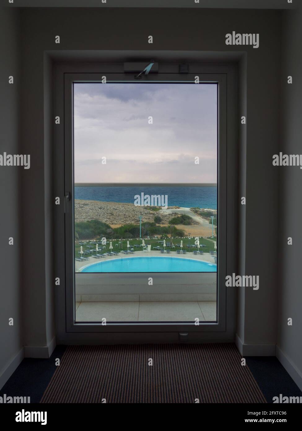 Scenic view from window sea hi-res stock photography and images - Alamy