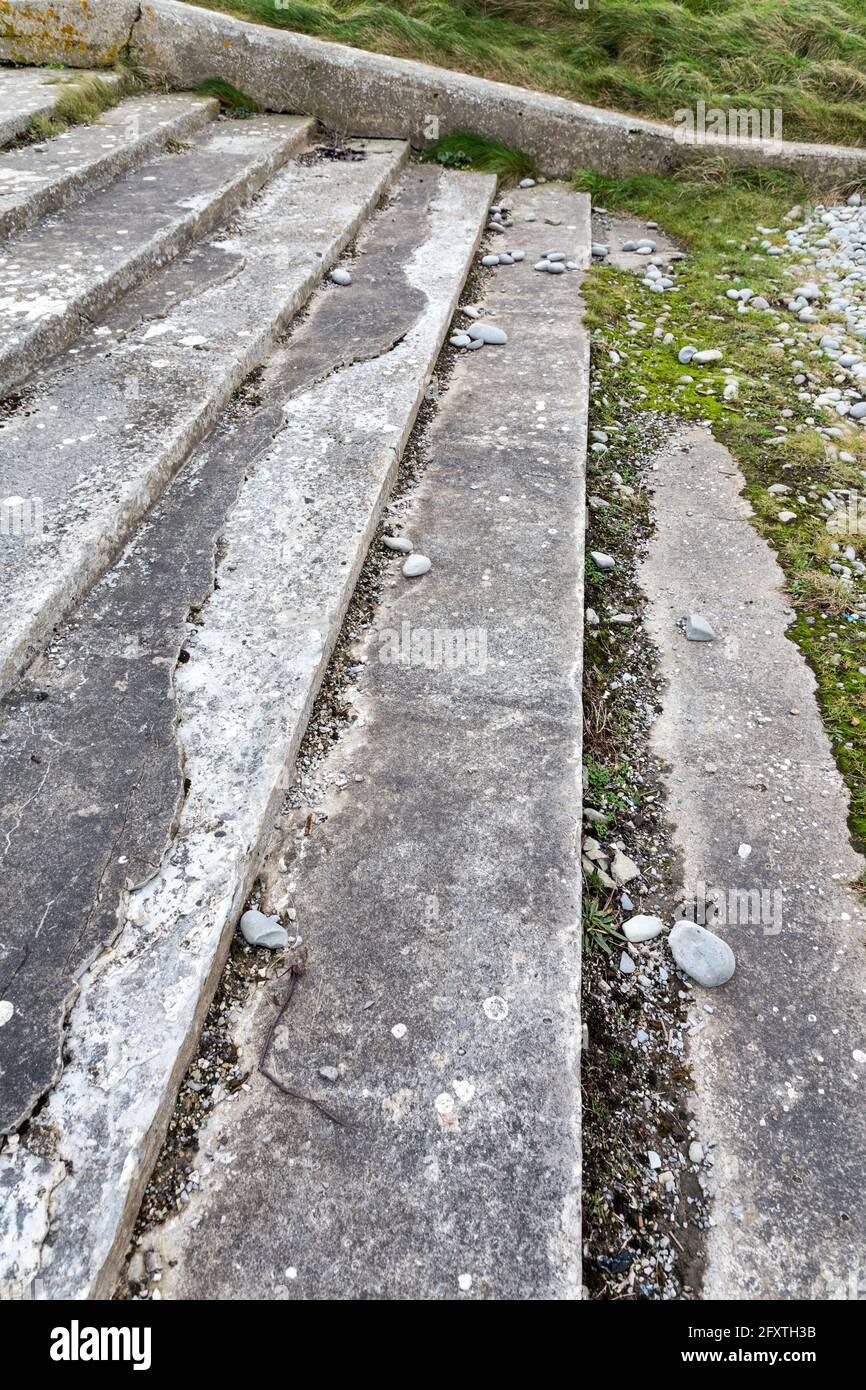 Weathering of concrete hi-res stock photography and images - Alamy