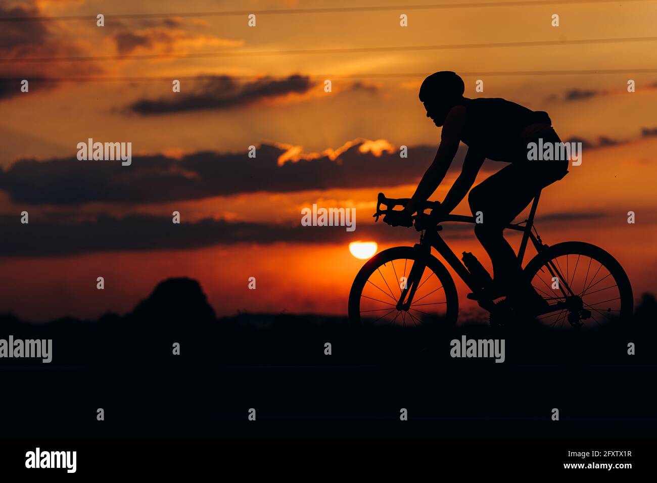 Professional cyclist hi-res stock photography and images - Alamy