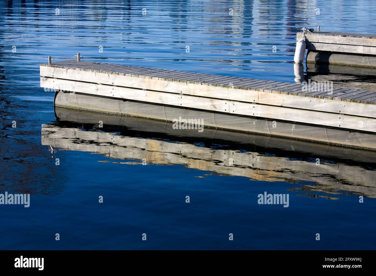 Toronto waterfront ripple hi-res stock photography and images - Alamy