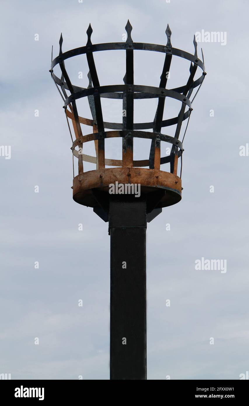 The Basket and Post of a Traditional Fire Beacon Stock Photo - Alamy