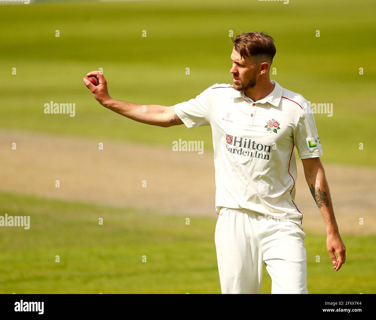 England and yorkshire fast bowler hi-res stock photography and images ...