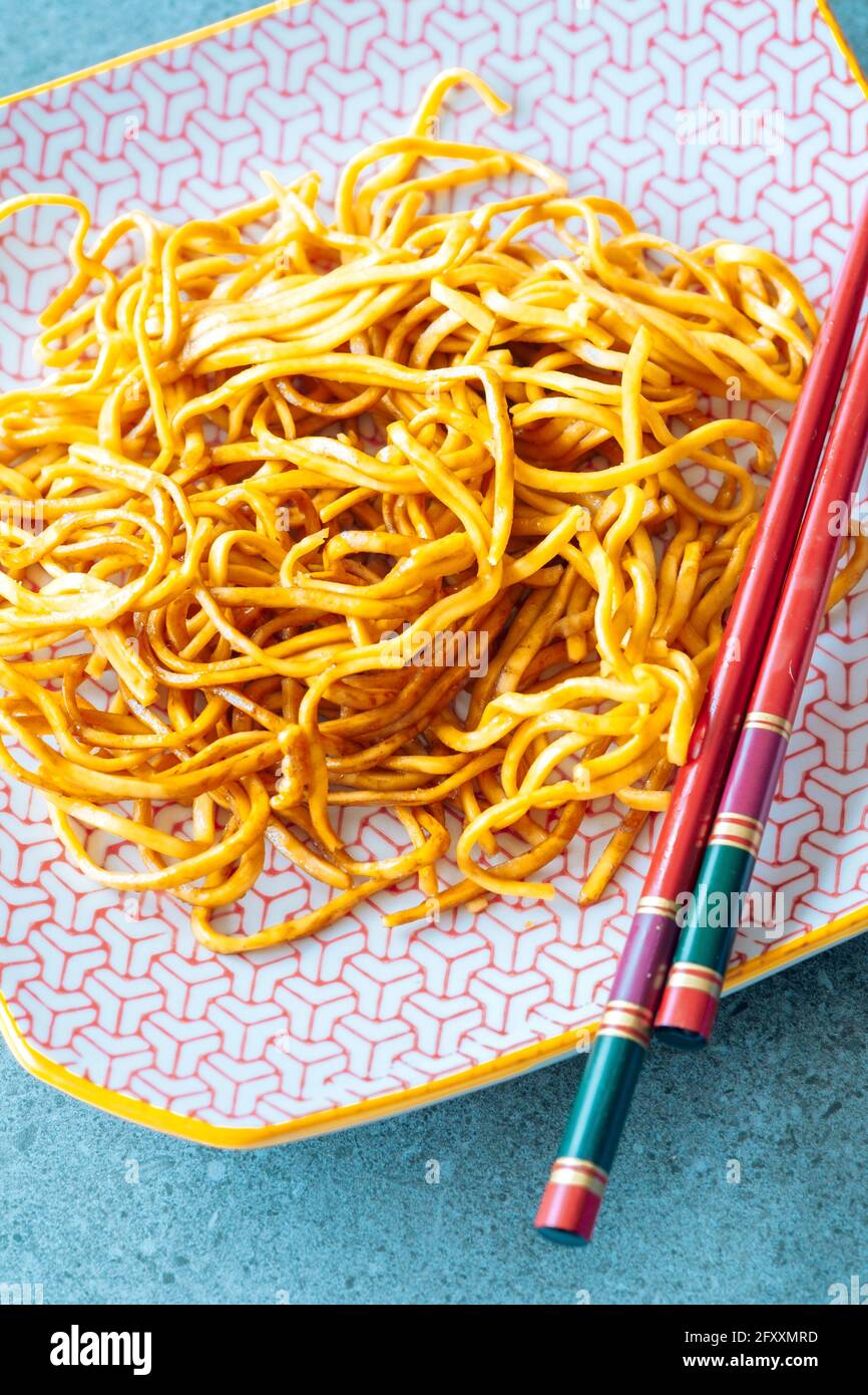 Cooked Chinese Noodles Stock Photo - Alamy