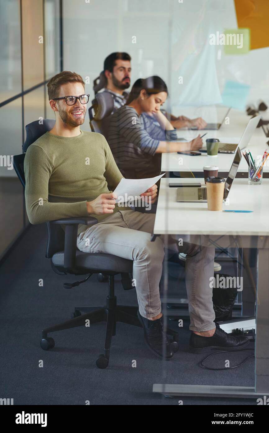 Good leader group hi-res stock photography and images - Alamy
