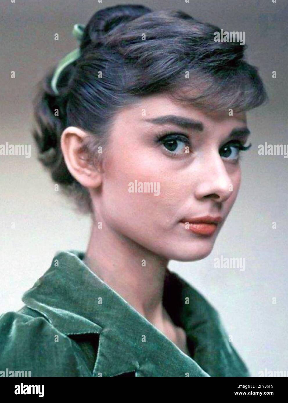 Audrey hepburn 1929 1993 british actress hi-res stock photography and ...