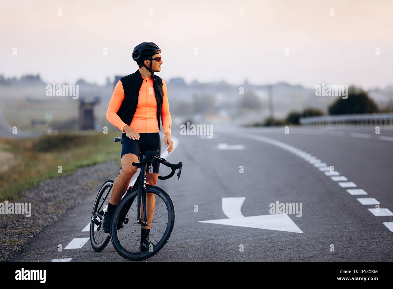 Bright cycle hi-res stock photography and images - Alamy