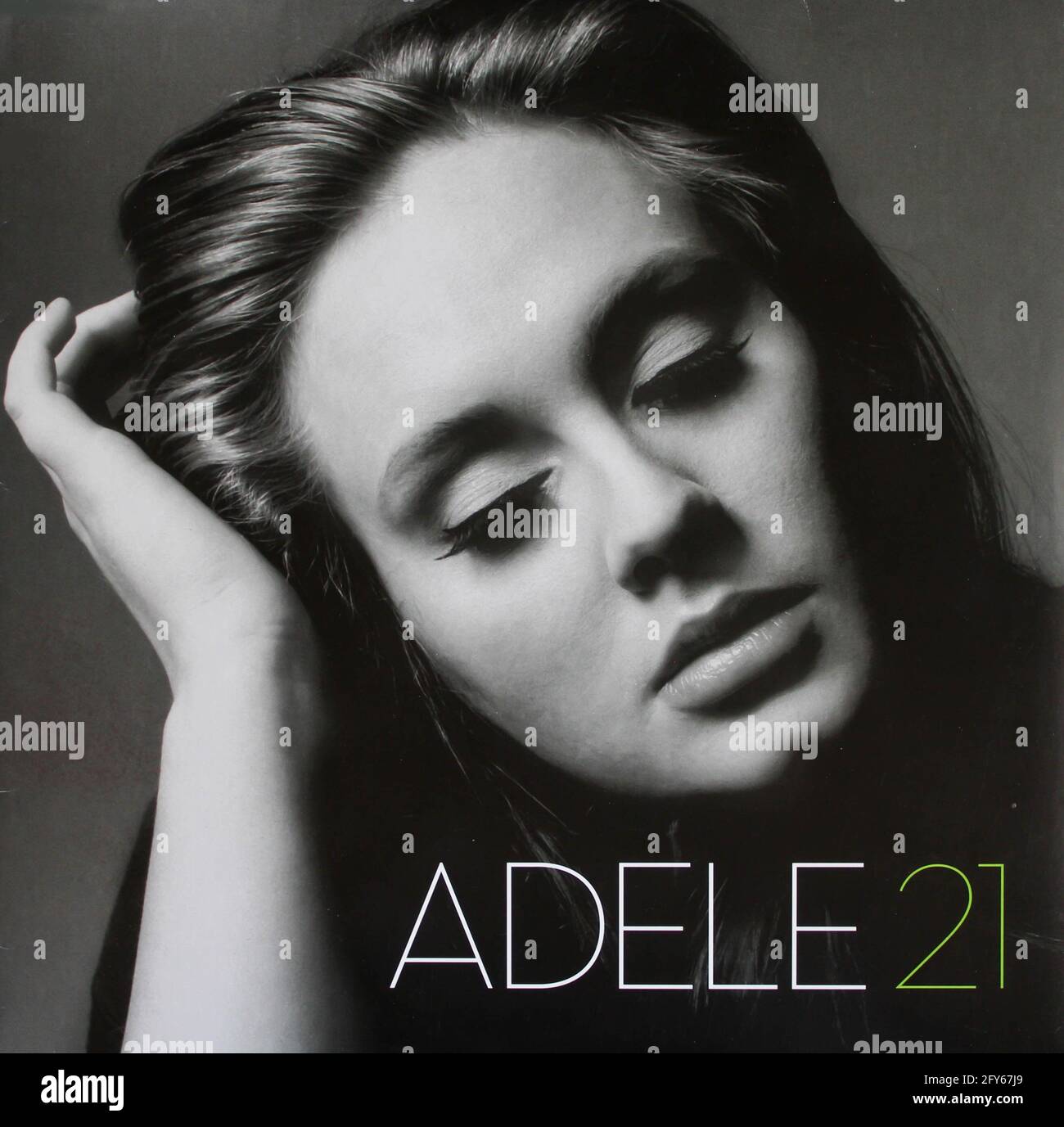 21 adele hi-res stock photography and images - Alamy