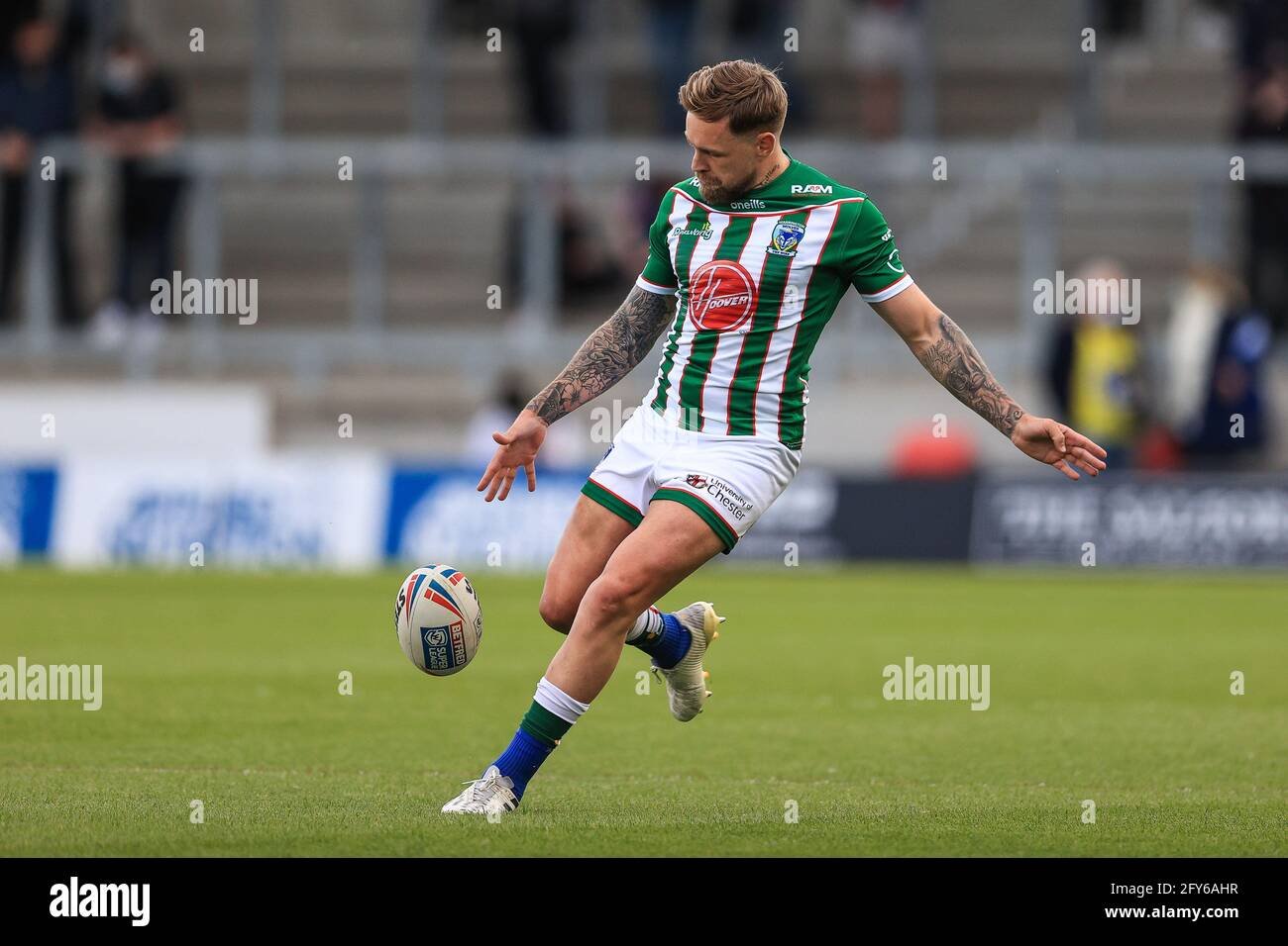 Blake Austin (6) of Warrington Wolves during pre match warm up Stock ...