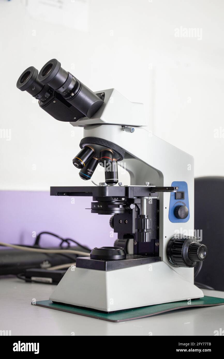 Micro plastic microscope hi-res stock photography and images - Alamy