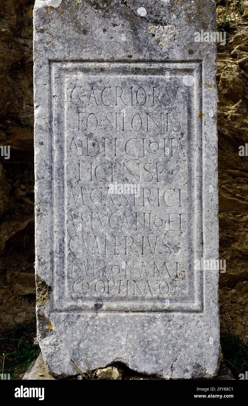 Roman stele inscription hi-res stock photography and images - Alamy