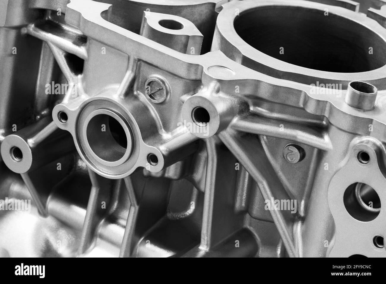 open block of four cylinder petrol engine Stock Photo - Alamy