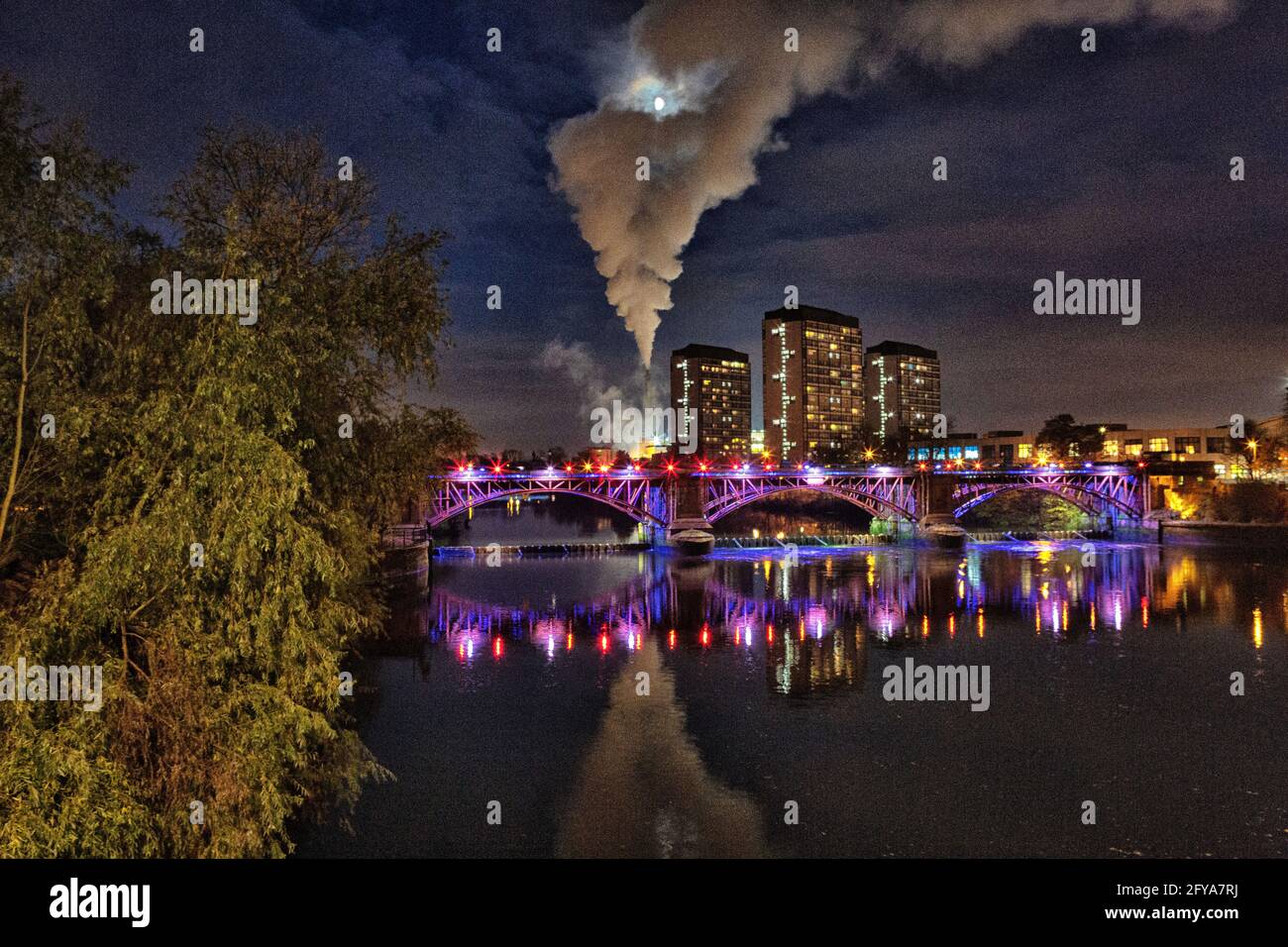 Glasgow chimney hi-res stock photography and images - Alamy